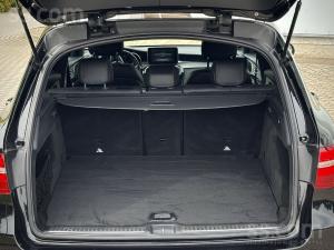 Black Mercedes-Benz GLC 250 2016 in Riga, with an engine capacity of 2.20 L and mileage of 232 thousand km for 19950 €, photo 20 on AUTOMOTO.COM.LV