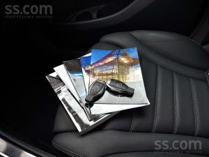 Black Mercedes-Benz GLC 250 2016 in Riga, with an engine capacity of 2.20 L and mileage of 232 thousand km for 19950 €, photo 21 on AUTOMOTO.COM.LV