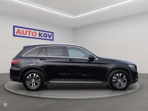 Melns Mercedes-Benz GLC 250 2016 Viļņa, ar dzinēja tilpumu 2.00 L un nobraukumu 270 tūkst. km par 19990 €, foto 7 vietnē AUTOMOTO.COM.LV