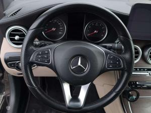 Melns Mercedes-Benz GLC 250 2016 Viļņa, ar dzinēja tilpumu 2.00 L un nobraukumu 270 tūkst. km par 19990 €, foto 17 vietnē AUTOMOTO.COM.LV