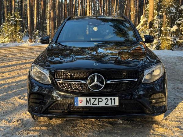 Melns Mercedes-Benz GLC 250 2017 Druskininkai, ar dzinēja tilpumu 2.14 L un nobraukumu 142 tūkst. km par 25500 €, foto 4 vietnē AUTOMOTO.COM.LV