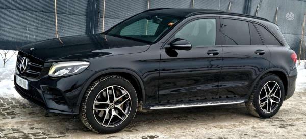 Melns Mercedes-Benz GLC 250 2017 Viļņa, ar dzinēja tilpumu 2.20 L un nobraukumu 237 tūkst. km par 18950 €, foto 6 vietnē AUTOMOTO.COM.LV