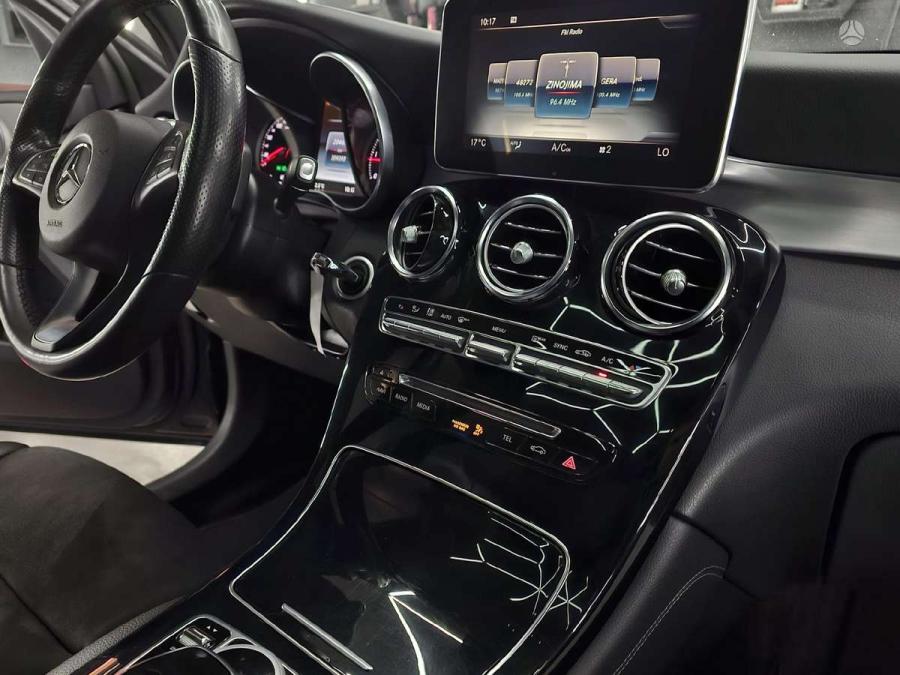 Melns Mercedes-Benz GLC 250 2017 Mažeikiai, ar dzinēja tilpumu 2.14 L un nobraukumu 210 tūkst. km par 21950 €, foto 31 vietnē AUTOMOTO.COM.LV