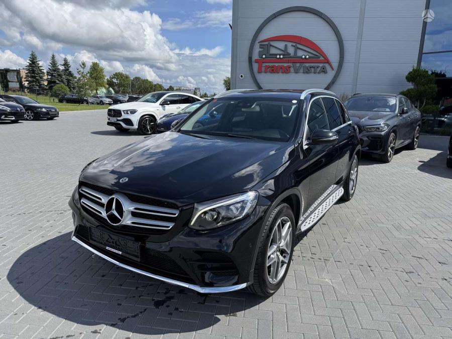 Black Mercedes-Benz GLC 250 2017 in Telschi, with an engine capacity of 2.14 L and mileage of 218 thousand km for 17999 €, photo 1 on AUTOMOTO.COM.LV