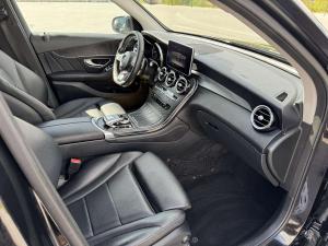 Black Mercedes-Benz GLC 250 2017 in Telschi, with an engine capacity of 2.14 L and mileage of 218 thousand km for 17999 €, photo 28 on AUTOMOTO.COM.LV