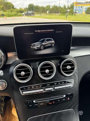 Black Mercedes-Benz GLC 250 2017 in Telschi, with an engine capacity of 2.14 L and mileage of 218 thousand km for 17999 €, photo 38 on AUTOMOTO.COM.LV