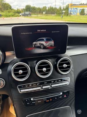 Black Mercedes-Benz GLC 250 2017 in Telschi, with an engine capacity of 2.14 L and mileage of 218 thousand km for 17999 €, photo 40 on AUTOMOTO.COM.LV