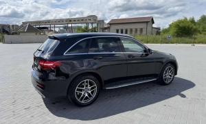 Black Mercedes-Benz GLC 250 2017 in Telschi, with an engine capacity of 2.10 L and mileage of 217 thousand km for 17990 €, photo 11 on AUTOMOTO.COM.LV