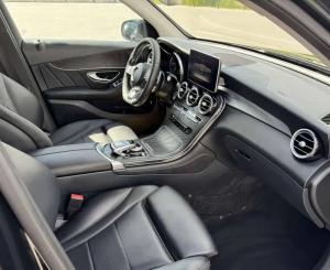 Black Mercedes-Benz GLC 250 2017 in Telschi, with an engine capacity of 2.10 L and mileage of 217 thousand km for 17990 €, photo 15 on AUTOMOTO.COM.LV