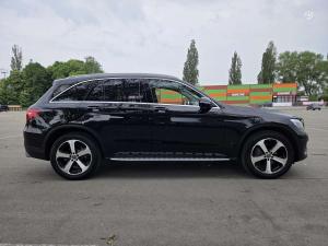 Melns Mercedes-Benz GLC 250 2017 Klaipėda, ar dzinēja tilpumu 2.14 L un nobraukumu 256 tūkst. km par 18100 €, foto 8 vietnē AUTOMOTO.COM.LV