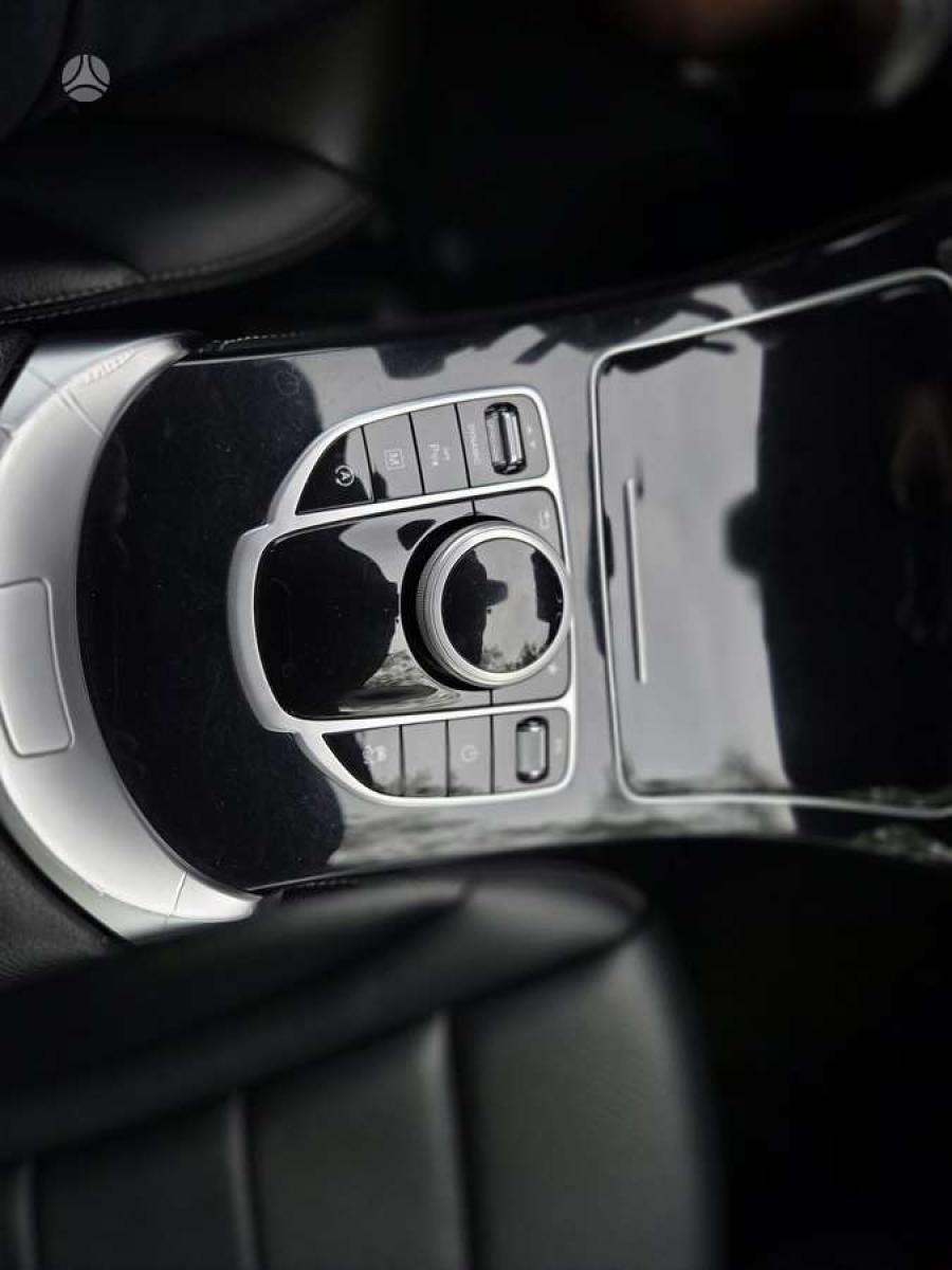 Melns Mercedes-Benz GLC 250 2017 Klaipėda, ar dzinēja tilpumu 2.14 L un nobraukumu 256 tūkst. km par 18100 €, foto 38 vietnē AUTOMOTO.COM.LV