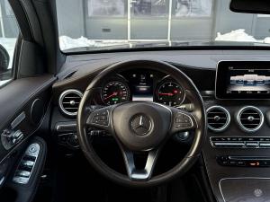 Melns Mercedes-Benz GLC 250 2018 Šauļi, ar dzinēja tilpumu 2.14 L un nobraukumu 100 tūkst. km par 31990 €, foto 26 vietnē AUTOMOTO.COM.LV