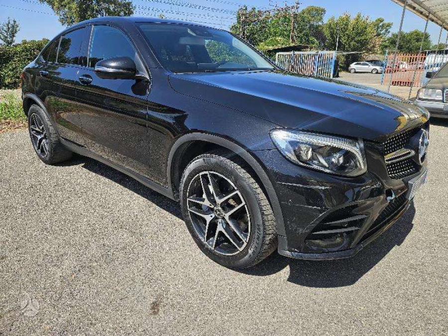 Melns Mercedes-Benz GLC 250 2018 Kauņa, ar dzinēja tilpumu 2.20 L un nobraukumu 278 tūkst. km par 17950 €, foto 3 vietnē AUTOMOTO.COM.LV
