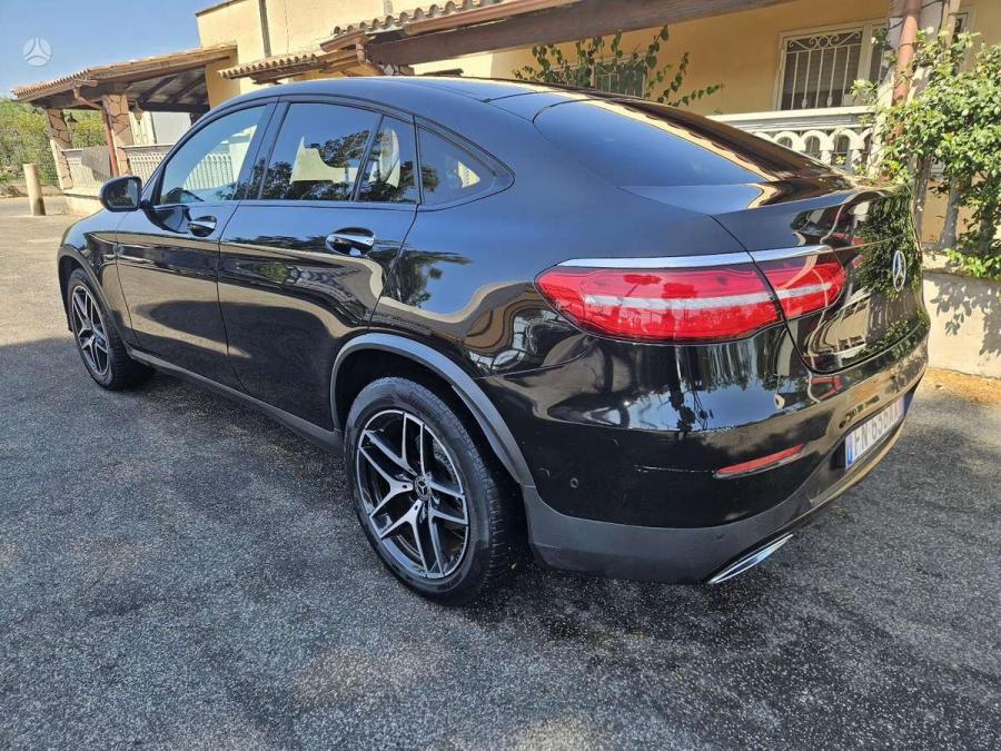 Melns Mercedes-Benz GLC 250 2018 Kauņa, ar dzinēja tilpumu 2.20 L un nobraukumu 278 tūkst. km par 17950 €, foto 5 vietnē AUTOMOTO.COM.LV