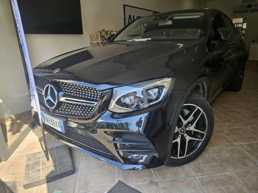 Melns Mercedes-Benz GLC 250 2018 Kauņa, ar dzinēja tilpumu 2.20 L un nobraukumu 278 tūkst. km par 16900 €, foto 1 vietnē AUTOMOTO.COM.LV