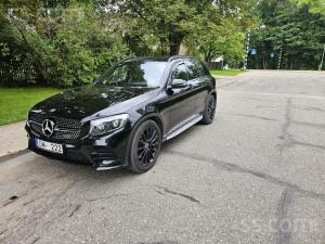 Melns Mercedes-Benz GLC 250 2018 Rīga, ar dzinēja tilpumu 2.20 L un nobraukumu 123 tūkst. km par 25650 €, foto  vietnē AUTOMOTO.COM.LV