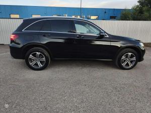 Melns Mercedes-Benz GLC 250 2018 Šauļi, ar dzinēja tilpumu 2.00 L un nobraukumu 58 tūkst. km par 20500 €, foto 6 vietnē AUTOMOTO.COM.LV