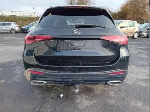 Melns Mercedes-Benz GLC 250 2024 Kauņa, ar dzinēja tilpumu 2.00 L un nobraukumu 32 tūkst. km par 17500 €, foto 4 vietnē AUTOMOTO.COM.LV