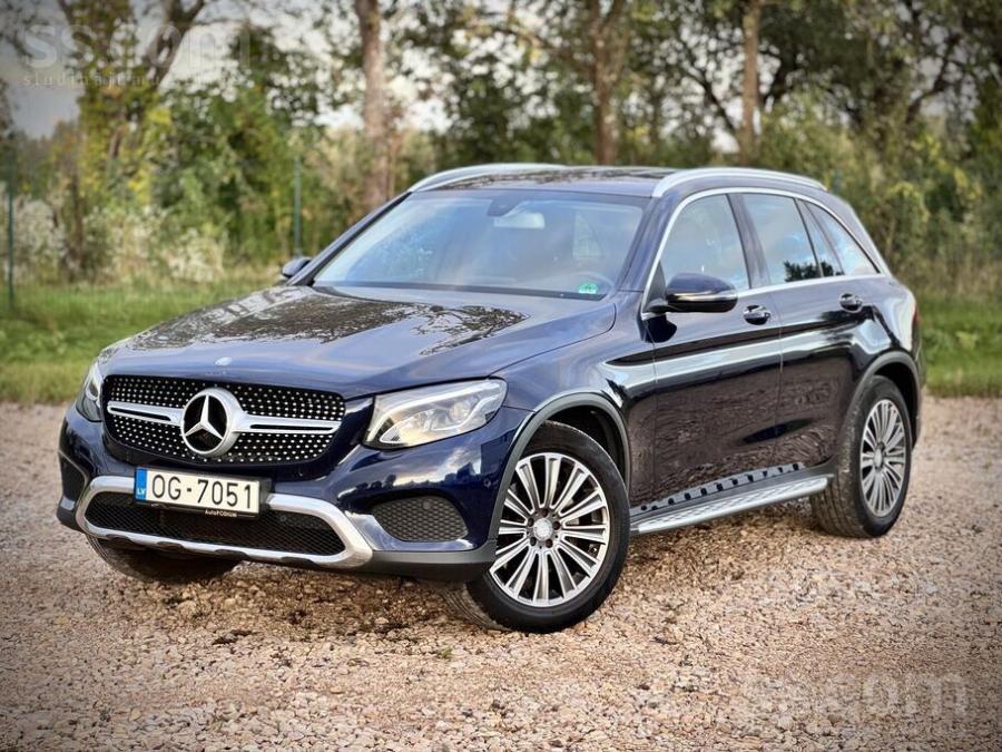 Zils Mercedes-Benz GLC 250 2016 Rīga, ar dzinēja tilpumu 2.20 L un nobraukumu 197 tūkst. km par 15450 €, foto 1 vietnē AUTOMOTO.COM.LV