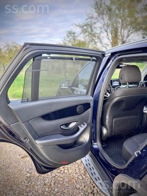 Zils Mercedes-Benz GLC 250 2016 Rīga, ar dzinēja tilpumu 2.20 L un nobraukumu 197 tūkst. km par 15450 €, foto 19 vietnē AUTOMOTO.COM.LV