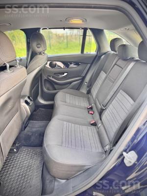 Zils Mercedes-Benz GLC 250 2016 Rīga, ar dzinēja tilpumu 2.20 L un nobraukumu 197 tūkst. km par 15450 €, foto 20 vietnē AUTOMOTO.COM.LV