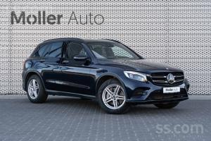 Blue Mercedes-Benz GLC 250 2017 in Riga, with an engine capacity of 2.20 L and mileage of 114 thousand km for 23350 €, photo 2 on AUTOMOTO.COM.LV