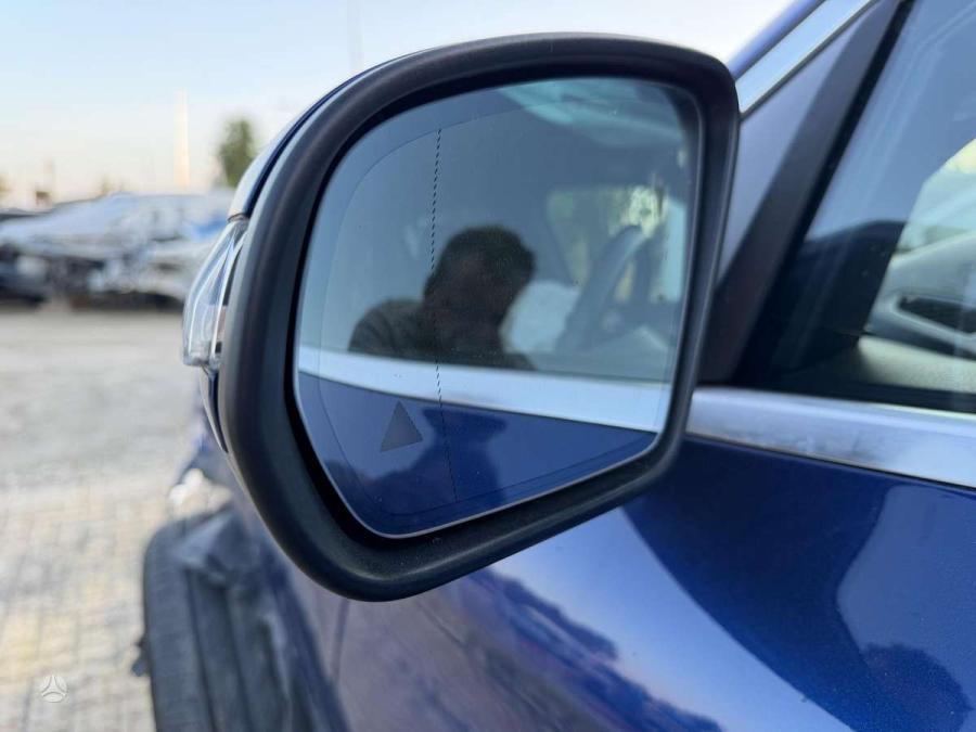 Zils Mercedes-Benz GLC 250 2017 Šauļi, ar dzinēja tilpumu 2.14 L un nobraukumu 399 tūkst. km par 7999 €, foto 18 vietnē AUTOMOTO.COM.LV