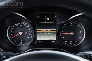 Синий Мерседес ГЛЦ 250 2018 в Рига, объемом двигателя 2.20 л и пробегом 139 тыс. км за 28300 €, фото 14 на AUTOMOTO.COM.LV