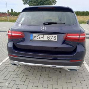Blue Mercedes-Benz GLC 250 2019 in Klaipeda, with an engine capacity of 2.14 L and mileage of 303 thousand km for 19800 €, photo 10 on AUTOMOTO.COM.LV