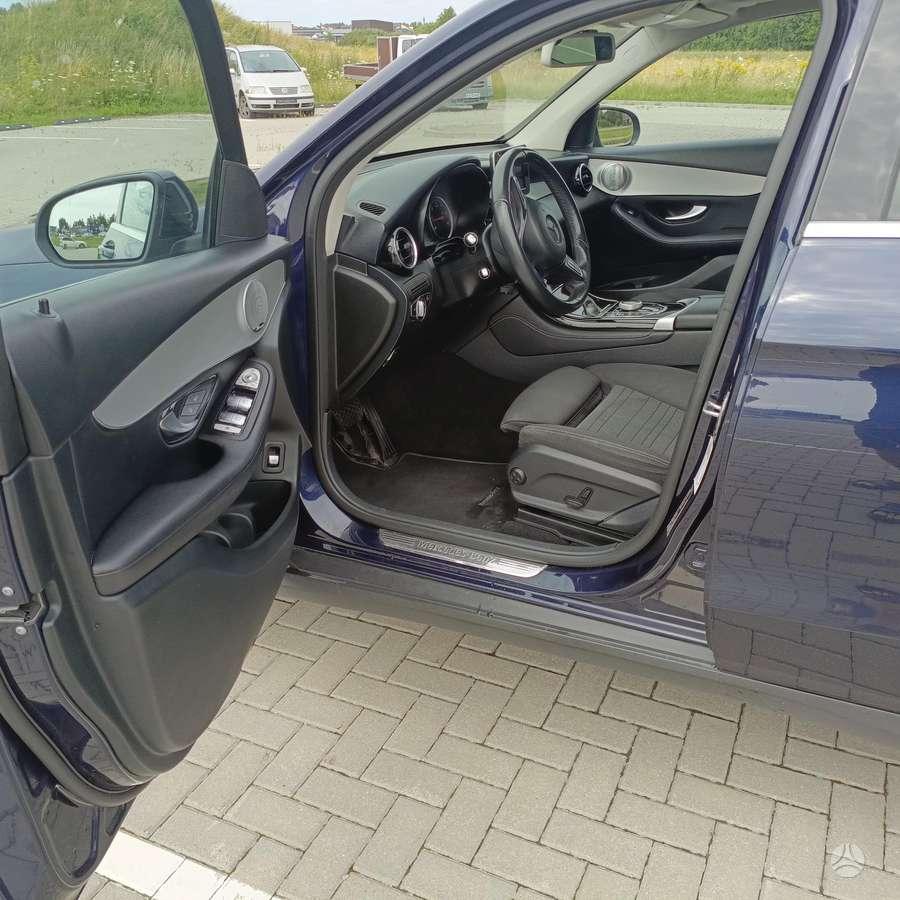 Blue Mercedes-Benz GLC 250 2019 in Klaipeda, with an engine capacity of 2.14 L and mileage of 303 thousand km for 19800 €, photo 14 on AUTOMOTO.COM.LV