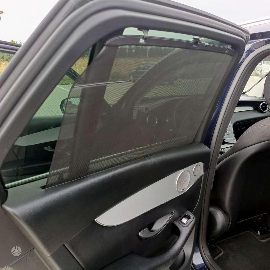 Blue Mercedes-Benz GLC 250 2019 in Klaipeda, with an engine capacity of 2.14 L and mileage of 303 thousand km for 19800 €, photo 18 on AUTOMOTO.COM.LV