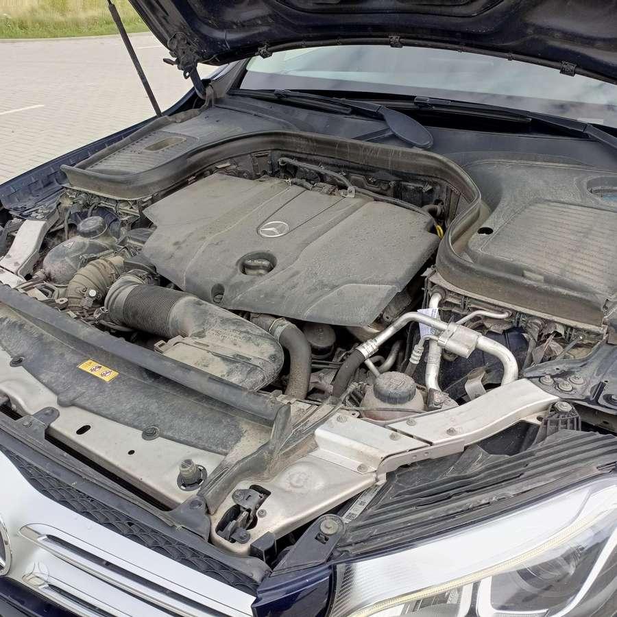 Blue Mercedes-Benz GLC 250 2019 in Klaipeda, with an engine capacity of 2.14 L and mileage of 303 thousand km for 19800 €, photo 26 on AUTOMOTO.COM.LV