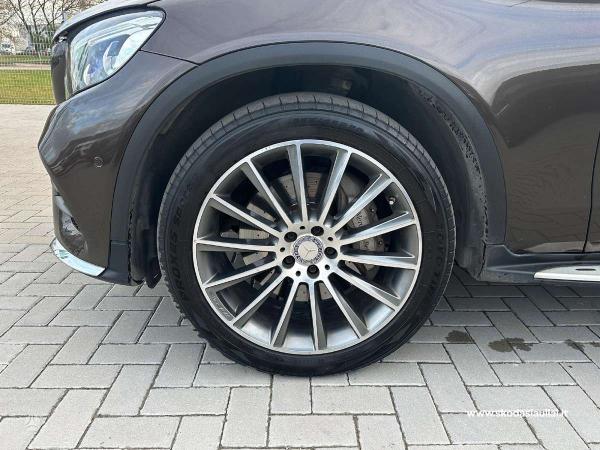 Brūns Mercedes-Benz GLC 250 2016 Šauļi, ar dzinēja tilpumu 1.99 L un nobraukumu 139 tūkst. km par 23200 €, foto 11 vietnē AUTOMOTO.COM.LV