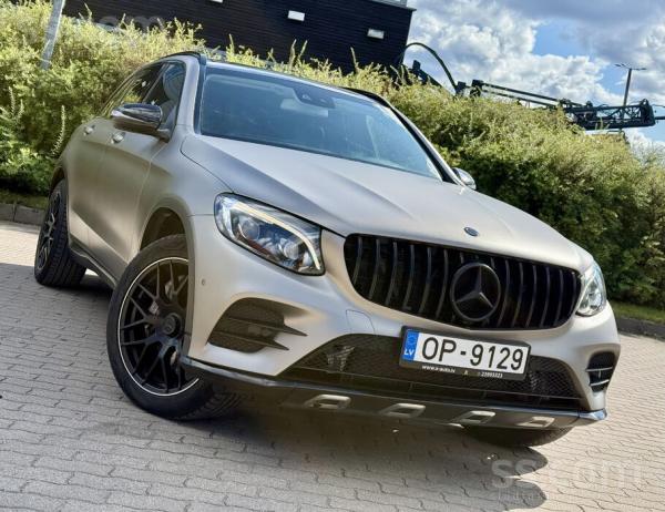 Brown Mercedes-Benz GLC 250 2016 in Riga, with an engine capacity of 2.20 L and mileage of 299 thousand km for 14750 €, photo 1 on AUTOMOTO.COM.LV