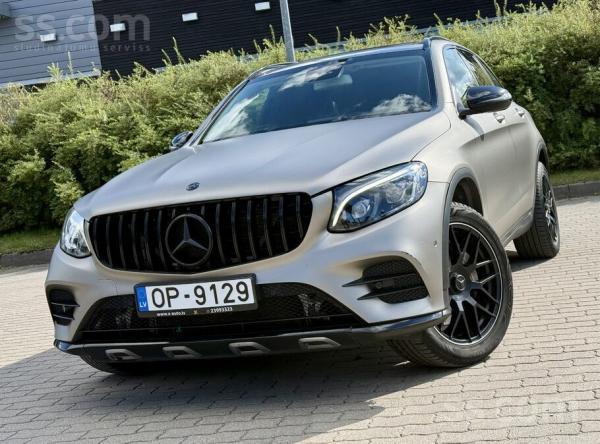 Brown Mercedes-Benz GLC 250 2016 in Riga, with an engine capacity of 2.20 L and mileage of 299 thousand km for 14750 €, photo 2 on AUTOMOTO.COM.LV
