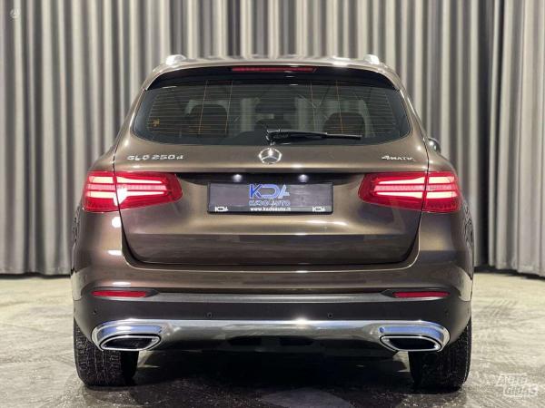 Mercedes-Benz GLC 250 2016 Marijampole, ar dzinēja tilpumu 2.10 L un nobraukumu 130 tūkst. km par 22450 €, foto 10 vietnē AUTOMOTO.COM.LV