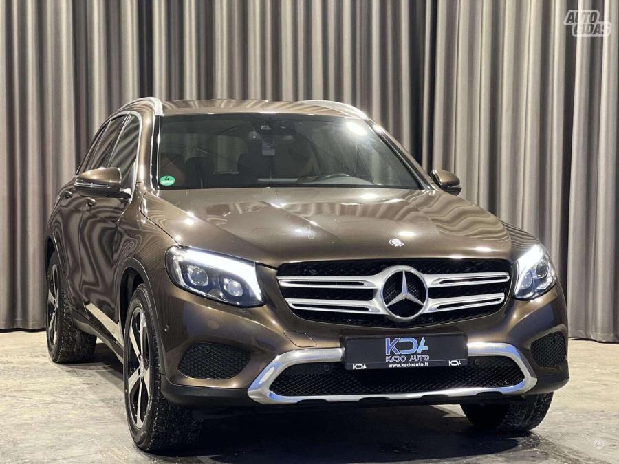 Mercedes-Benz GLC 250 2016 Marijampole, ar dzinēja tilpumu 2.10 L un nobraukumu 130 tūkst. km par 22450 €, foto 6 vietnē AUTOMOTO.COM.LV