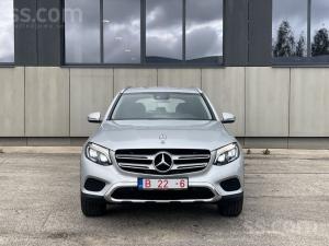 Mercedes-Benz GLC 250 2016 in Riga, with an engine capacity of 2.20 L and mileage of 245 thousand km for 18990 €, photo 3 on AUTOMOTO.COM.LV