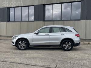 Mercedes-Benz GLC 250 2016 in Riga, with an engine capacity of 2.20 L and mileage of 245 thousand km for 18990 €, photo 10 on AUTOMOTO.COM.LV