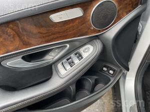 Mercedes-Benz GLC 250 2016 in Riga, with an engine capacity of 2.20 L and mileage of 245 thousand km for 18990 €, photo 22 on AUTOMOTO.COM.LV