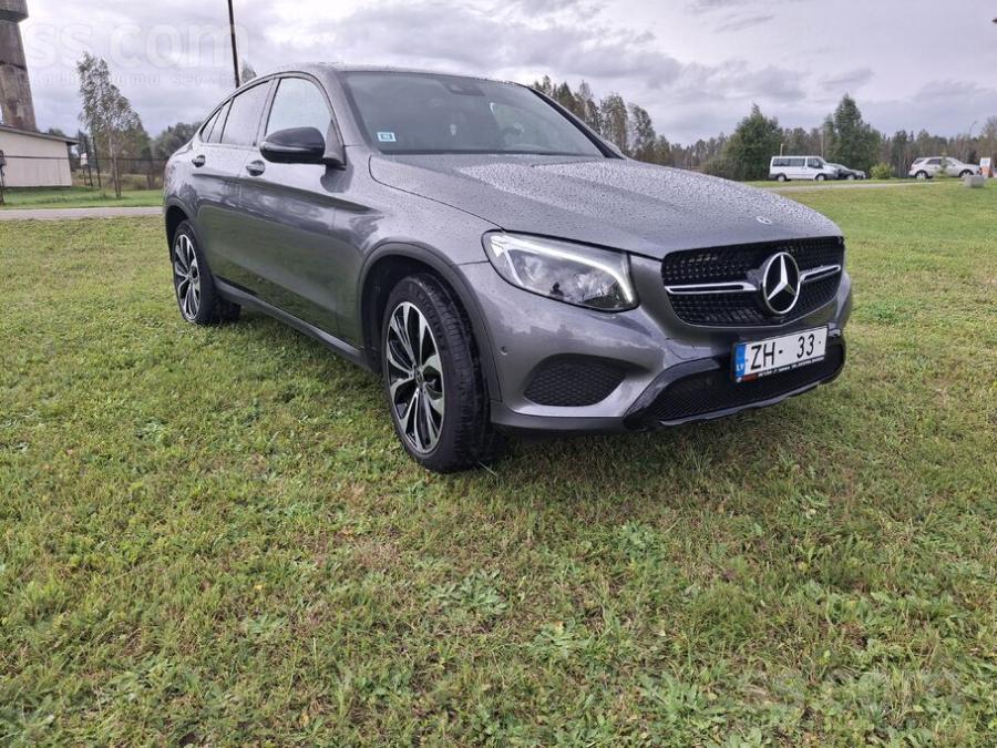 Pelēks Mercedes-Benz GLC 250 2018 Valmiera, ar dzinēja tilpumu 2.20 L un nobraukumu 214 tūkst. km par 26990 €, foto 5 vietnē AUTOMOTO.COM.LV