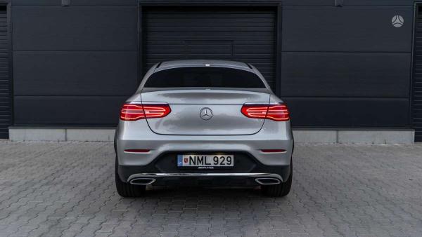 Pelēks Mercedes-Benz GLC 250 2018 Utena, ar dzinēja tilpumu 2.10 L un nobraukumu 285 tūkst. km par 20500 €, foto 9 vietnē AUTOMOTO.COM.LV