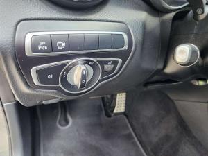 Grey Mercedes-Benz GLC 250 2018 in Taurage, with an engine capacity of 2.20 L and mileage of 240 thousand km for 18900 €, photo 15 on AUTOMOTO.COM.LV
