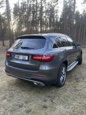 Pelēks Mercedes-Benz GLC 250 2015 Rīga, ar dzinēja tilpumu 2.20 L un nobraukumu 222 tūkst. km par 21750 €, foto 5 vietnē AUTOMOTO.COM.LV
