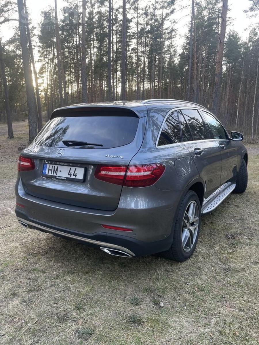 Pelēks Mercedes-Benz GLC 250 2015 Rīga, ar dzinēja tilpumu 2.20 L un nobraukumu 222 tūkst. km par 21750 €, foto 5 vietnē AUTOMOTO.COM.LV