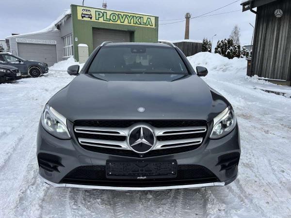 Pelēks Mercedes-Benz GLC 250 2015 Utena, ar dzinēja tilpumu 2.14 L un nobraukumu 278 tūkst. km par 14750 €, foto 1 vietnē AUTOMOTO.COM.LV