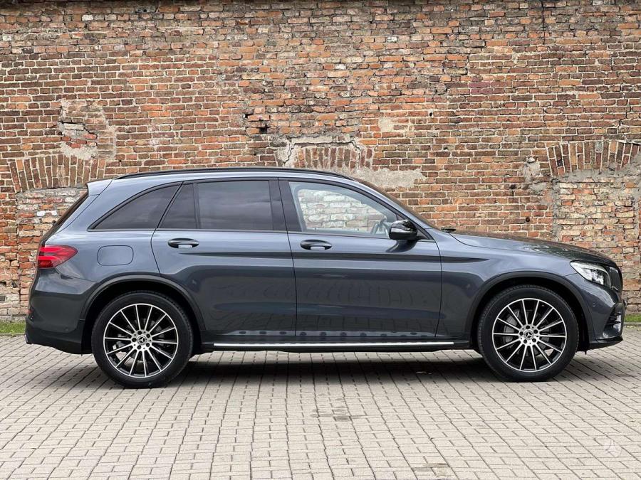 Grey Mercedes-Benz GLC 250 2015 in Kedainiai, with an engine capacity of 2.14 L and mileage of 211 thousand km for 20350 €, photo 7 on AUTOMOTO.COM.LV