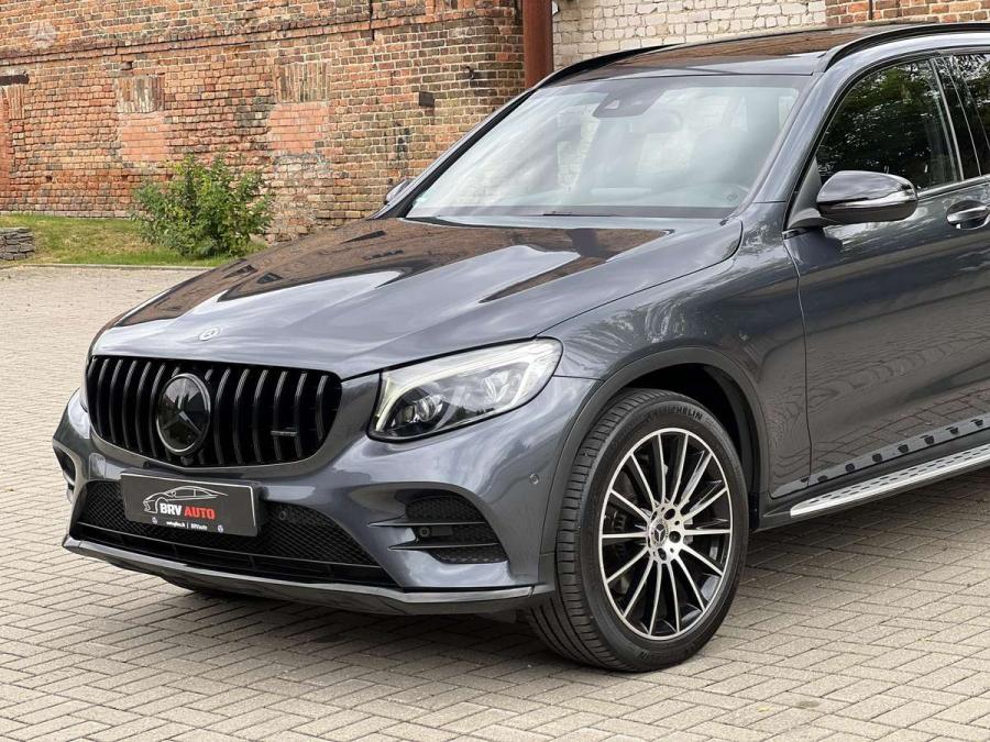 Grey Mercedes-Benz GLC 250 2015 in Kedainiai, with an engine capacity of 2.14 L and mileage of 211 thousand km for 20350 €, photo 12 on AUTOMOTO.COM.LV