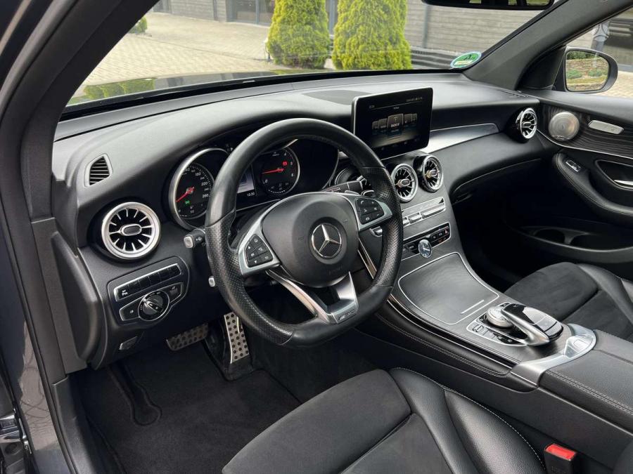 Grey Mercedes-Benz GLC 250 2015 in Kedainiai, with an engine capacity of 2.14 L and mileage of 211 thousand km for 20350 €, photo 29 on AUTOMOTO.COM.LV