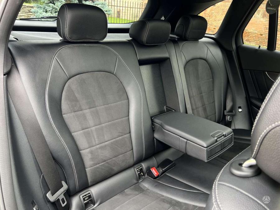 Grey Mercedes-Benz GLC 250 2015 in Kedainiai, with an engine capacity of 2.14 L and mileage of 211 thousand km for 20350 €, photo 35 on AUTOMOTO.COM.LV